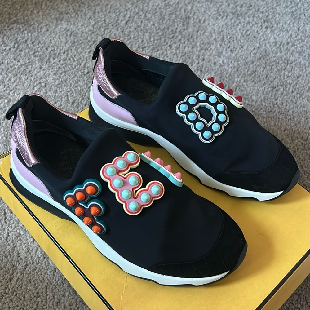 Fendi Fun Fair Studded Logo - Gem